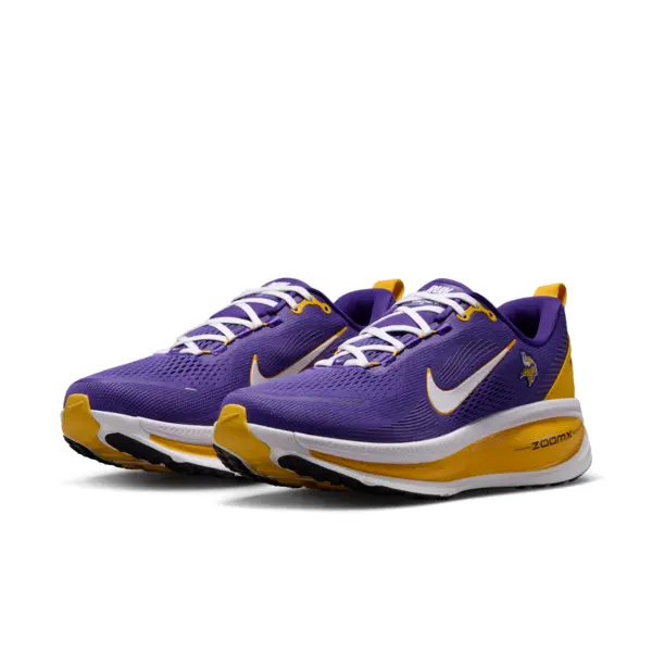 Nike Vomero 18 Nfl Road Running Shoes - Purple