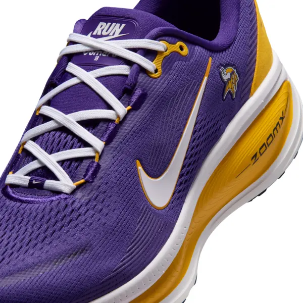Nike Vomero 18 Nfl Road Running Shoes - Purple