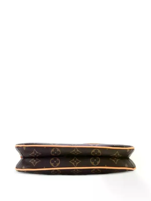 LOUIS VUITTON Monogram Canvas Pochette Bag - Brown