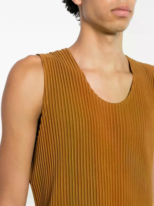 Issey Miyake Plissé-effect Vest Top