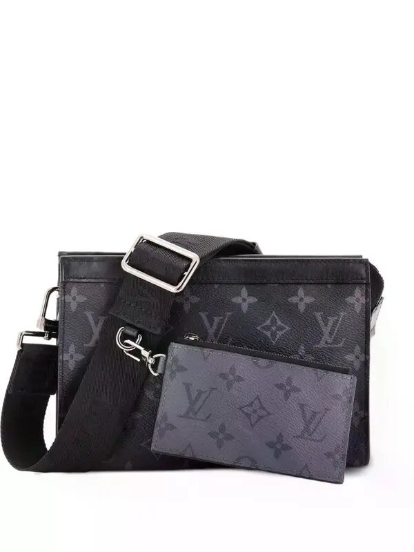 LOUIS VUITTON Gaston Wearable Wallet Crossbody Bag - Black