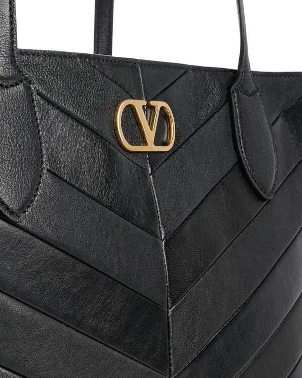 Valentino Garavani Vlogo Jean Medium Leather Shopping Tote