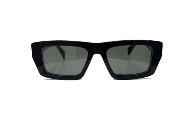 Gucci Rectangular Frame Sunglasses