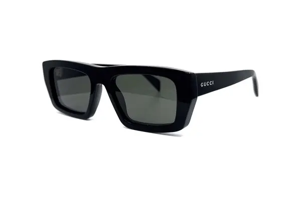 Gucci Rectangular Frame Sunglasses