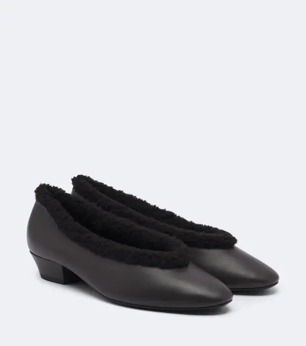 Magda Butrym Shearling-lined Leather Pumps - Brown