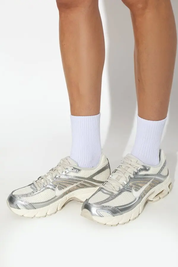 Nike Max Moto 2k Sneakers - Cream