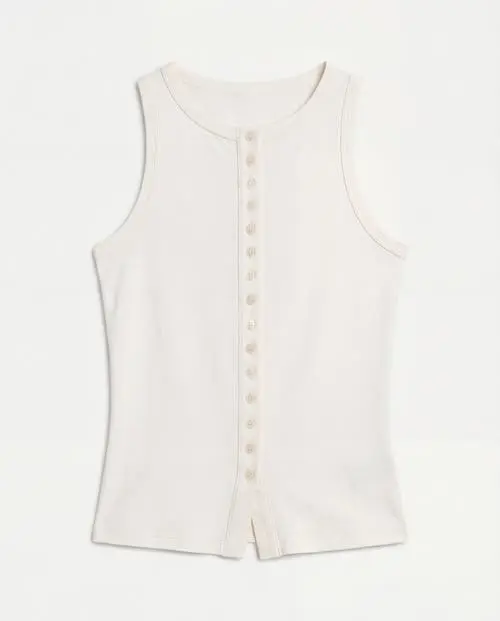 HERA Essential Button Top