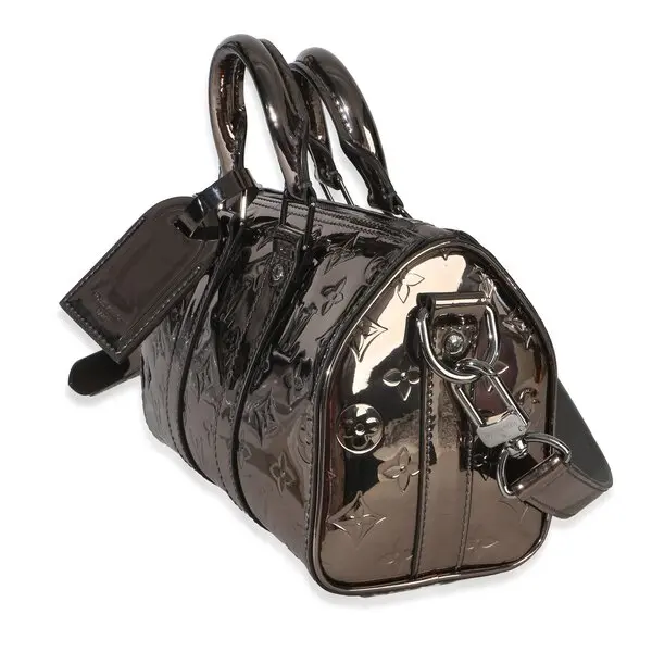 LOUIS VUITTON Keepall Bandouliere 25