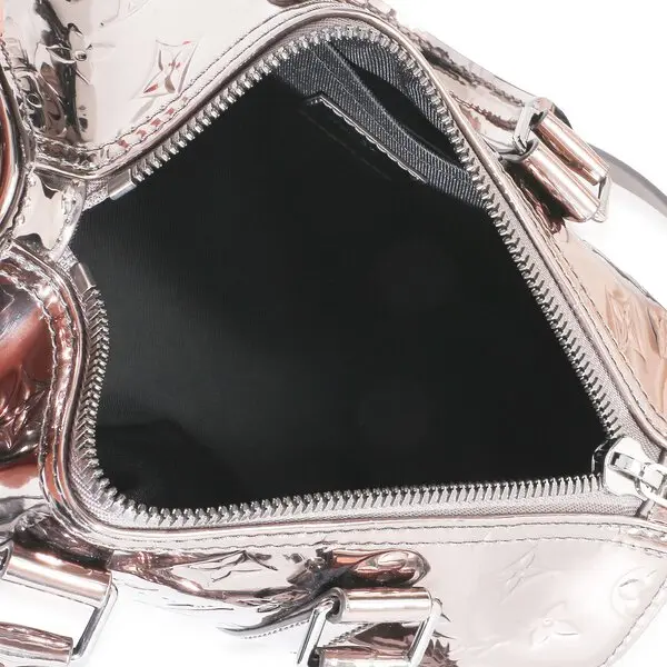 LOUIS VUITTON Keepall Bandouliere 25