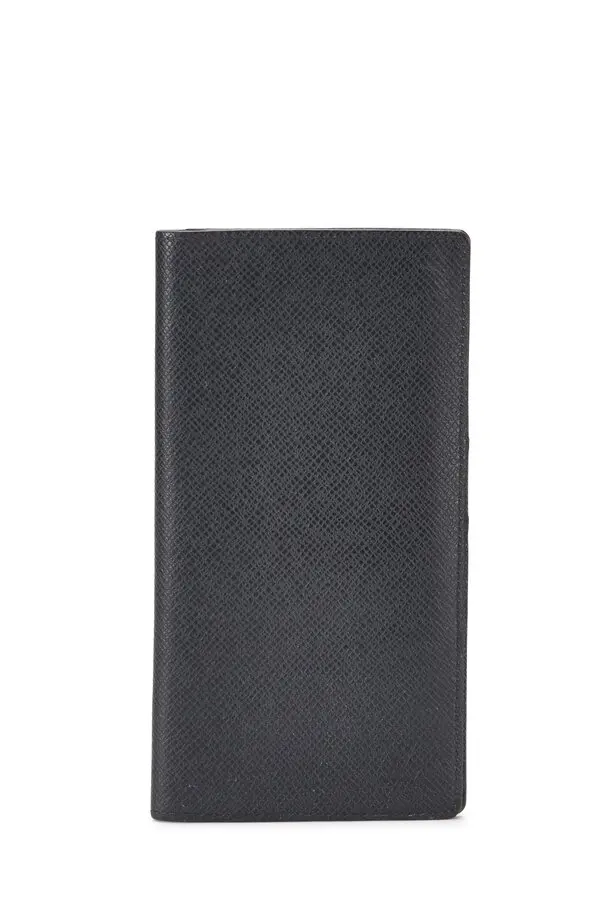 LOUIS VUITTON Taiga Brazza Continental Wallet