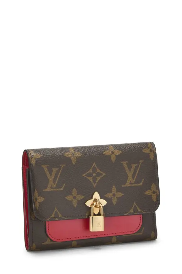 LOUIS VUITTON Monogram Flower Lock Compact Wallet