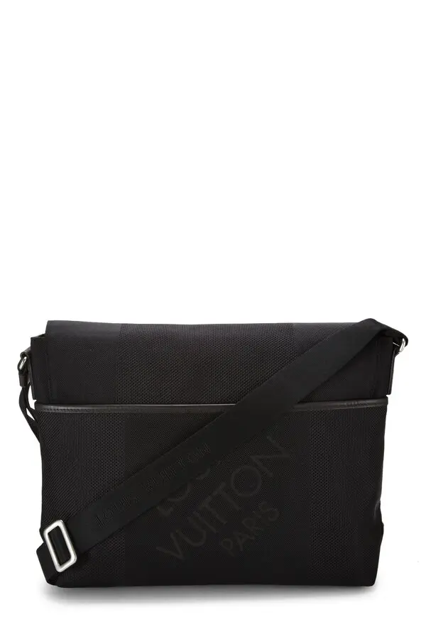 LOUIS VUITTON Damier Geant Canvas Messenger Bag