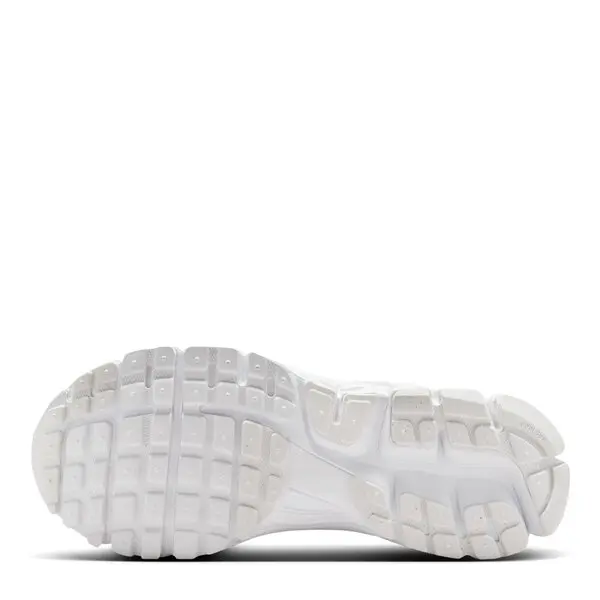 Nike Solid Color Sneakers