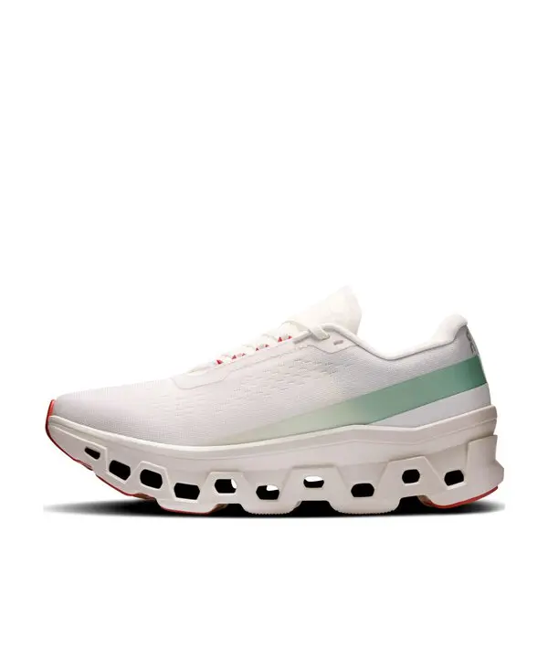 On Lightweight And Cushioning Running Shoes - White