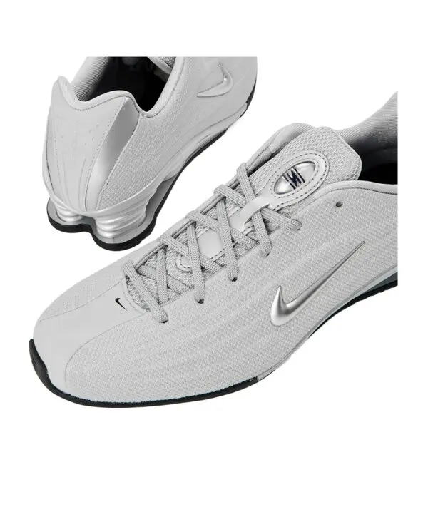 Nike Solid Color Sneakers - Silver