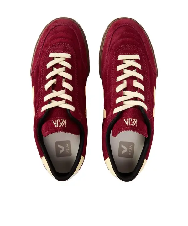 VEJA Low-top Trainers - Red