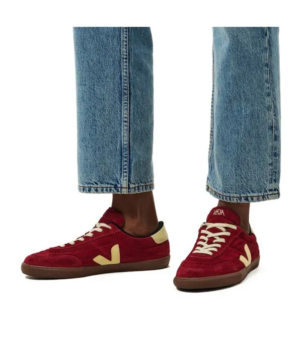 VEJA Low-top Trainers - Red
