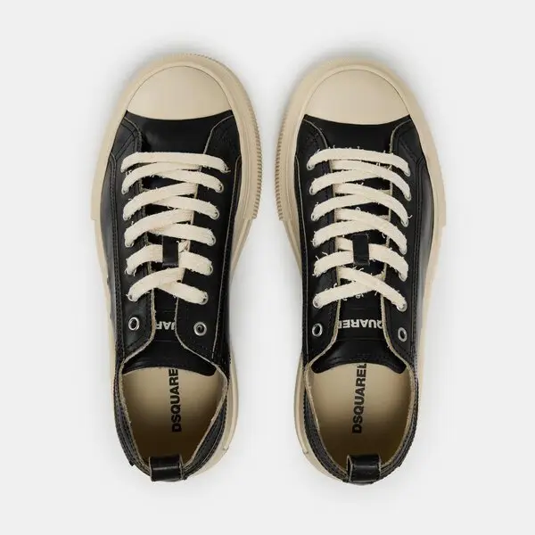 Dsquared2 Versatile Flat Shoes