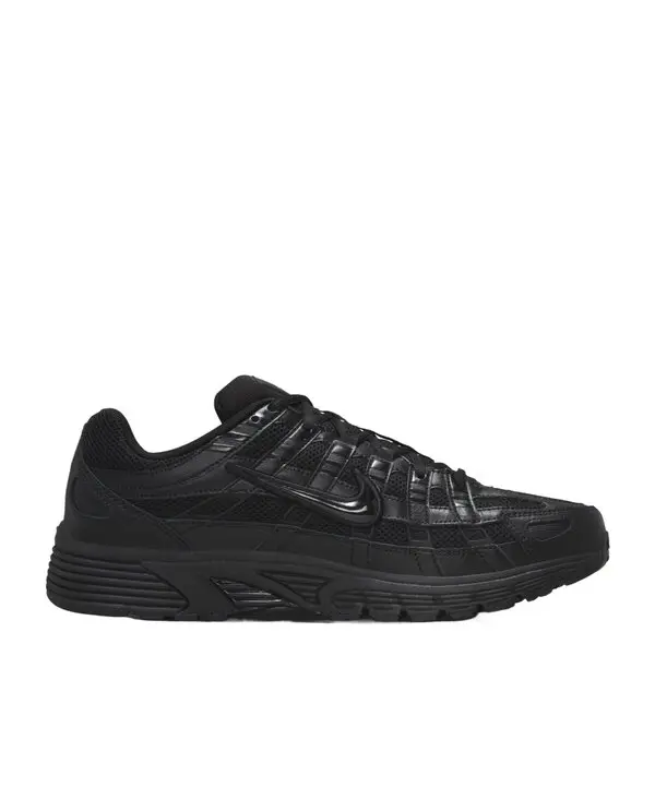 Nike Simple Sports Shoes - Black
