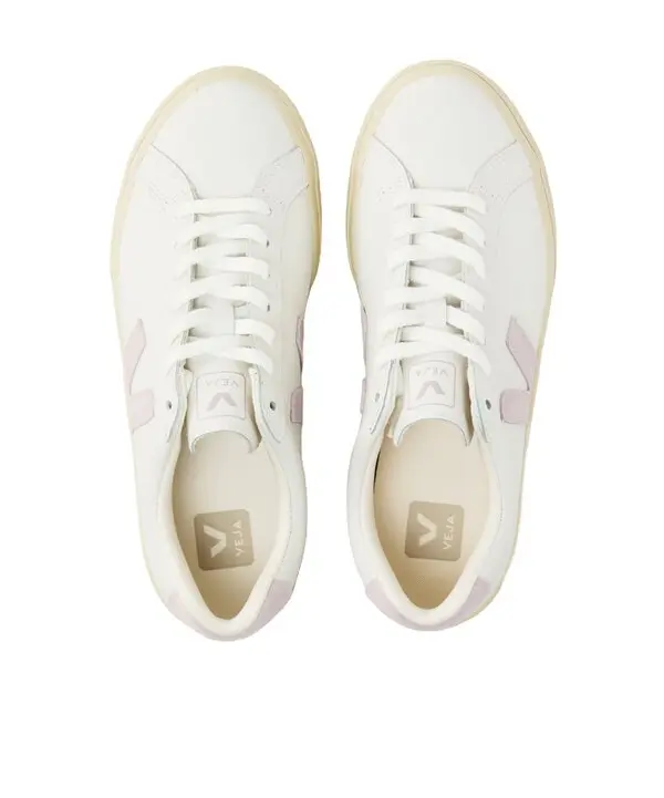 VEJA Minimalist Low-top Sneakers With Suede Detailing - No