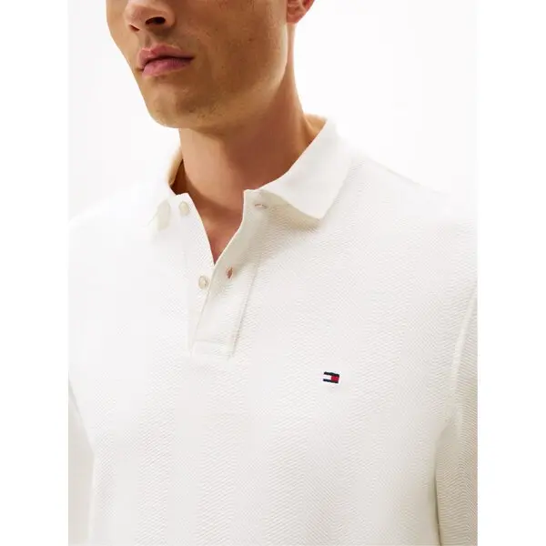Tommy Hilfiger Versatile And Stylish Top