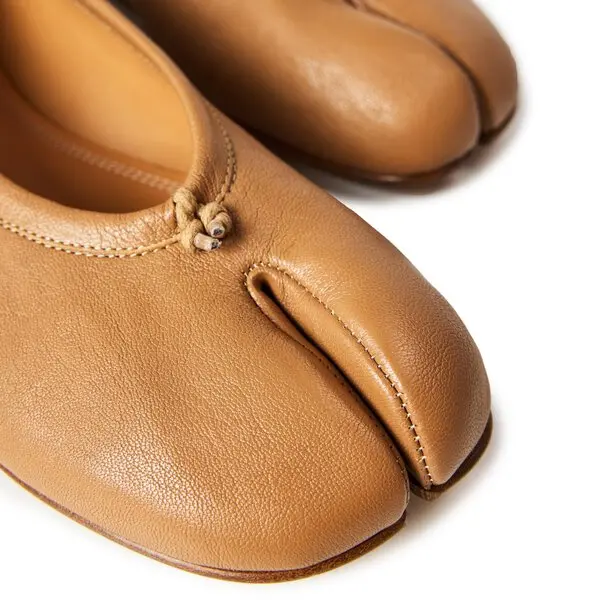 MAISON MARGIELA Splittoe Flat Shoe