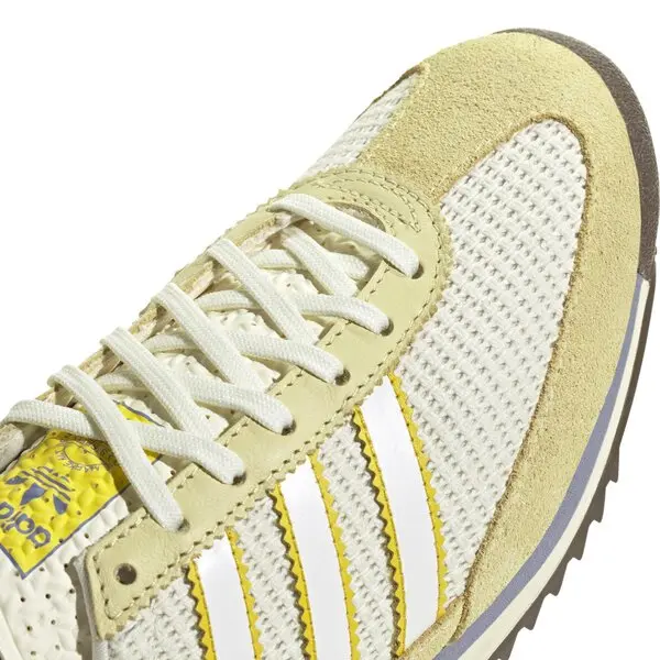 ADIDAS ORIGINALS Retro Running Shoes