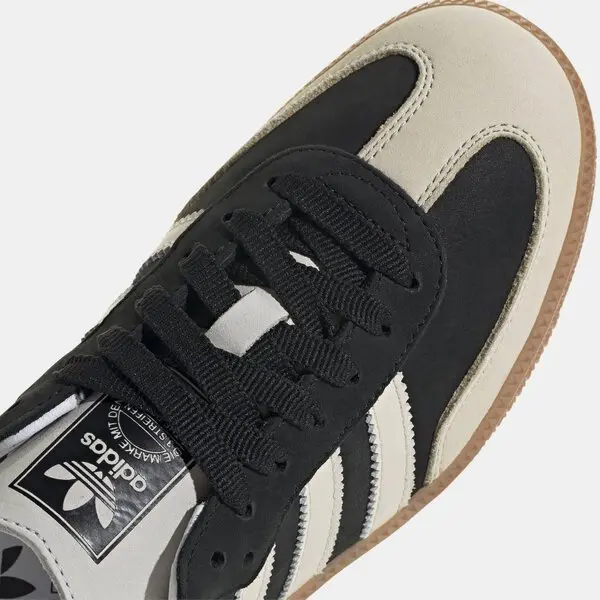 ADIDAS ORIGINALS Classic Sneakers