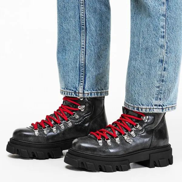 GANNI Leather Lace-up Flat Ankle Boots