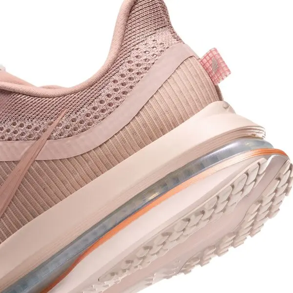 Nike Zoom Pegasus Sneakers