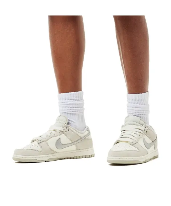 Nike Low-top Trainers - Gray