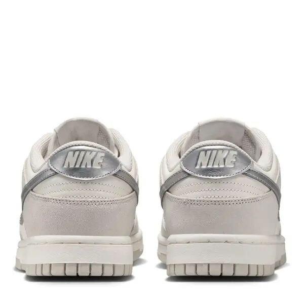 Nike Low-top Trainers - Gray