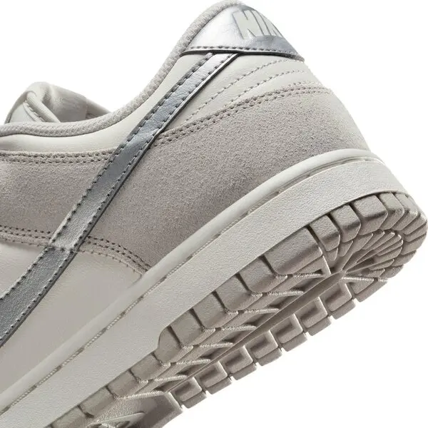 Nike Low-top Trainers - Gray