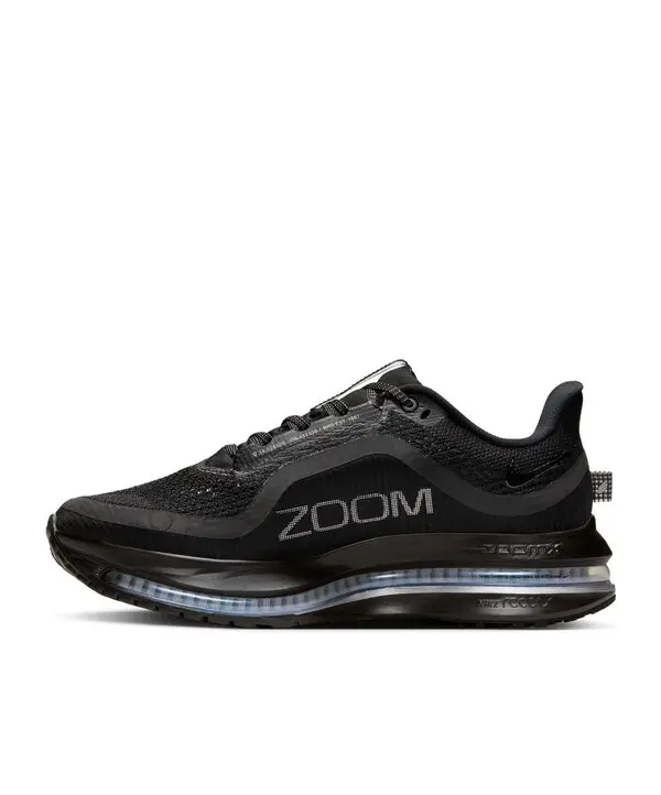 Nike Solid Color Sneakers