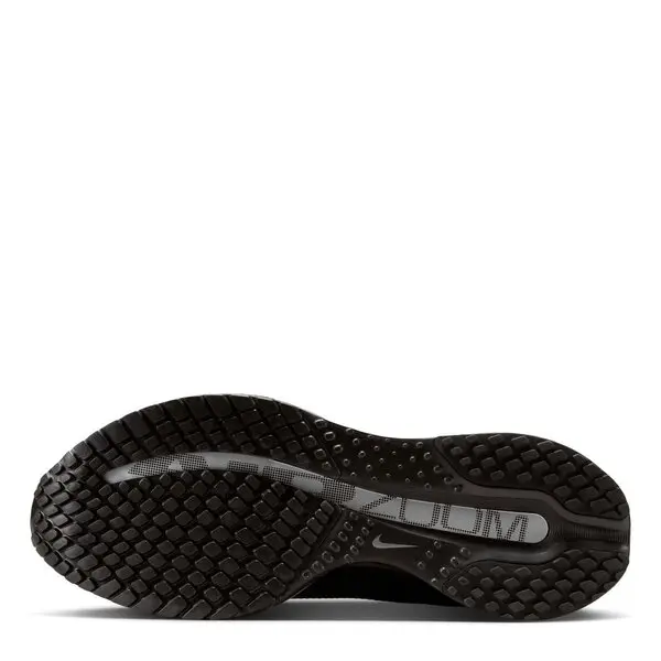 Nike Solid Color Sneakers