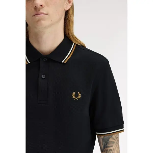 Fred Perry Shortsleeve Collared Polo Shirt