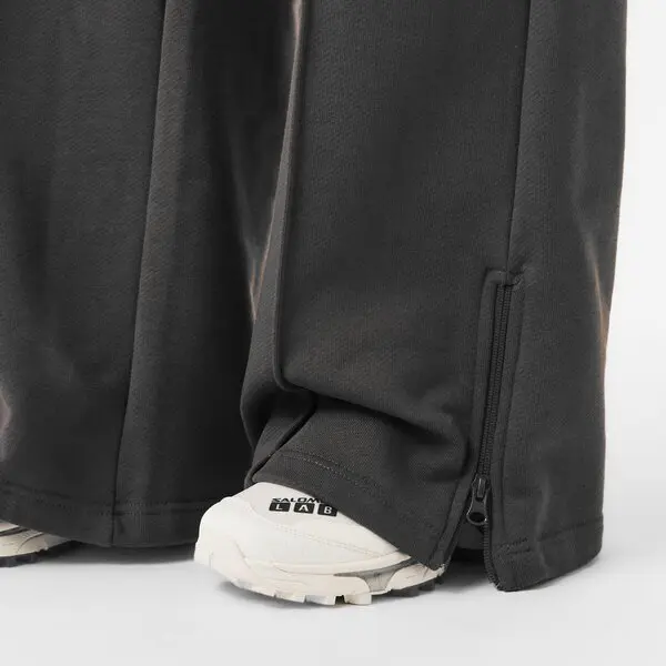 The North Face Solid Color Casual Trousers