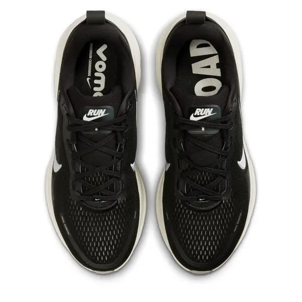 Nike Solid Color Sneakers