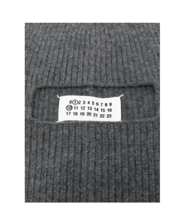 MAISON MARGIELA Logo-patch Ribbed Beanie Hat