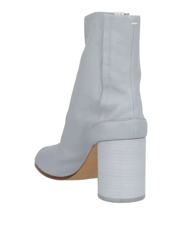 MAISON MARGIELA Leather Ankle Boots With Split Toe And Block Heel