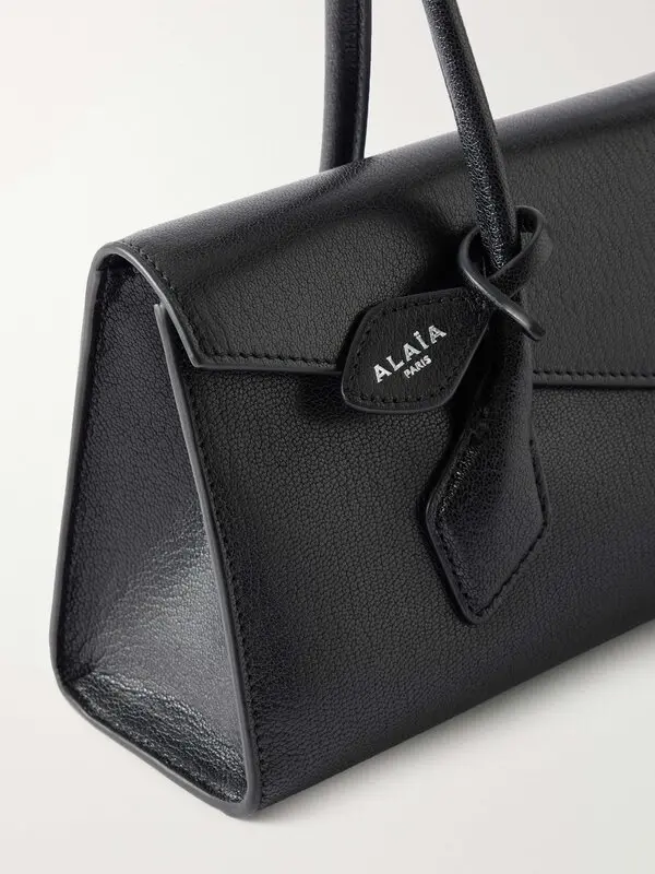 Alaïa Le Teckel Flat Medium Leather Shoulder Bag
