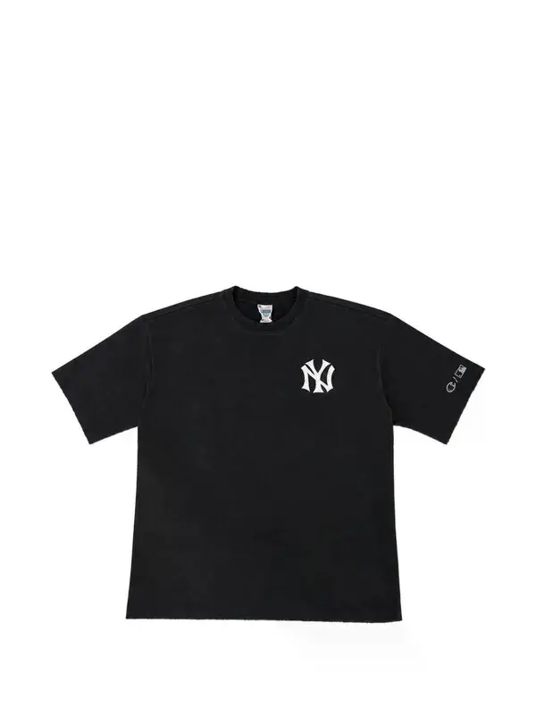 Champion Logo-embroidered T-shirt - Black