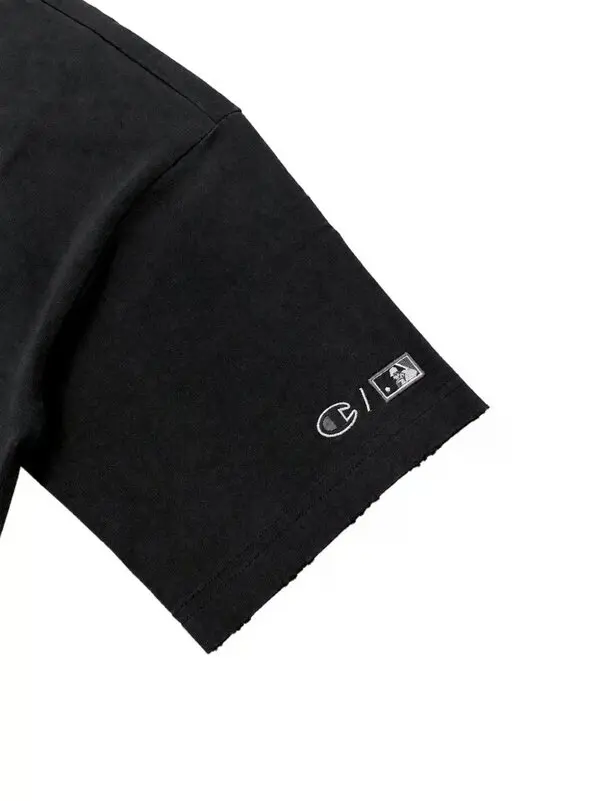 Champion Logo-embroidered T-shirt