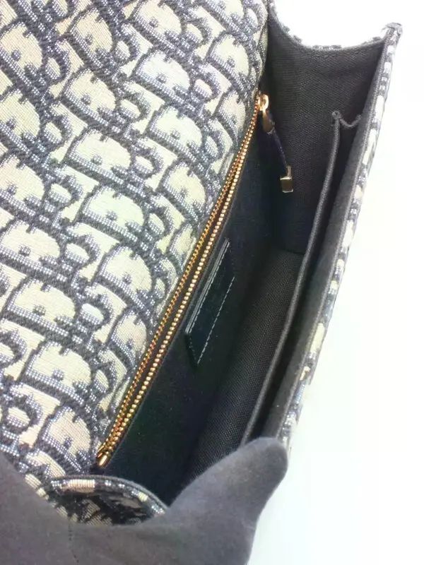 Dior 2010s 30 Montaigne Shoulder Bag