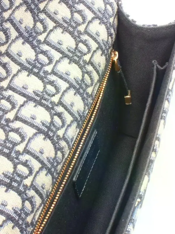 Dior 30 Montaigne Shoulder Bag - Blue