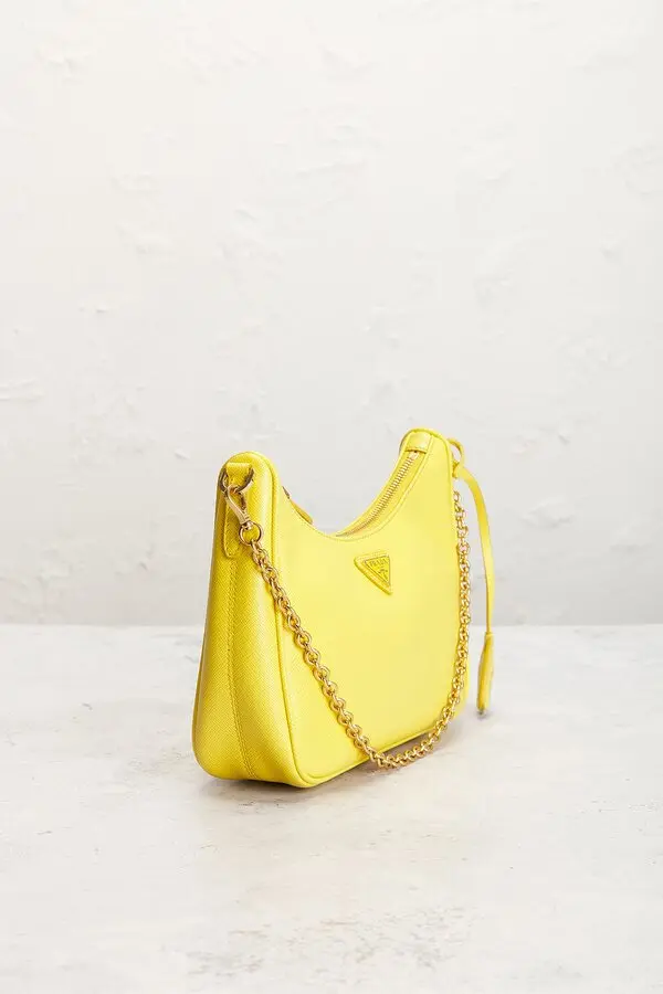 Prada Saffiano Re-edition 2005 Shoulder Bag - Sole