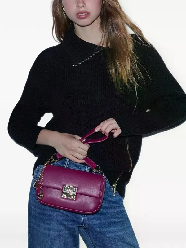 Liu Jo Small Shoulder Bag With Charm - Purple