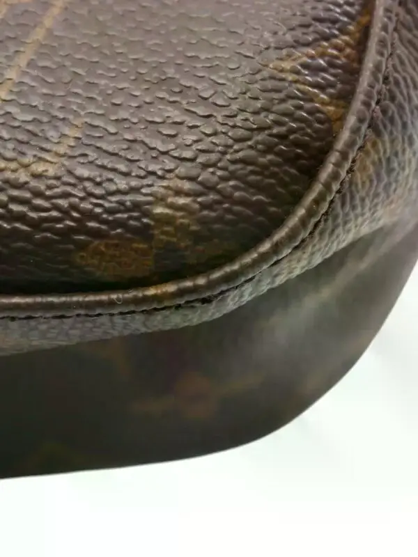 LOUIS VUITTON Monogram Looping Mm Shoulder Bag