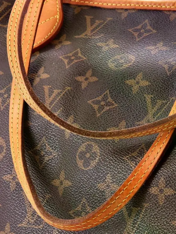 LOUIS VUITTON Monogram Canvas Tote Bag - Brown