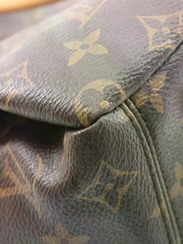 LOUIS VUITTON 2014 Pallas Monogram Tote Bag